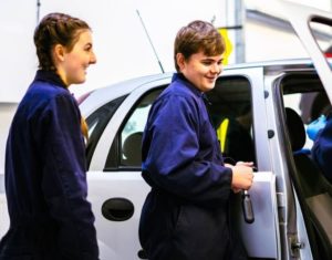 Vehicle Damage Mechanical, Electrical and Trim (MET) Technician Level 3 ...