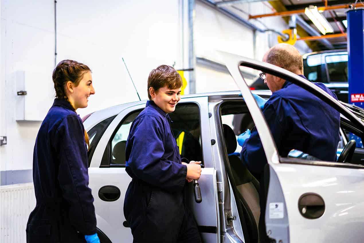 Unlock your career in the motor vehicle industry - Open Event on 25 ...